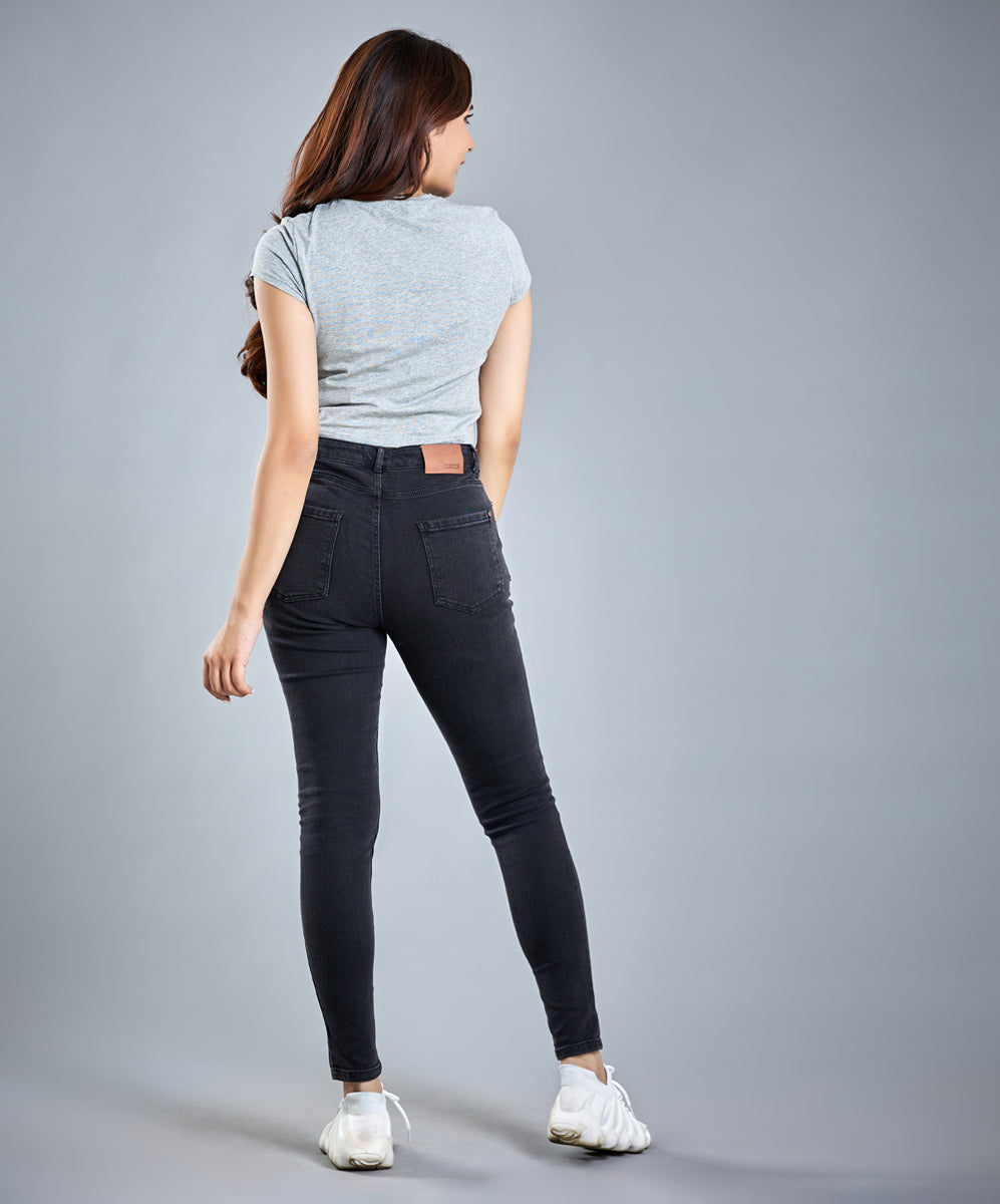 Mid Waist Black Jean – Zigzag
