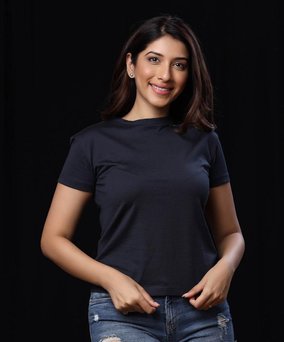 Basic Crew Neck Navy T-Shirt – Zigzag