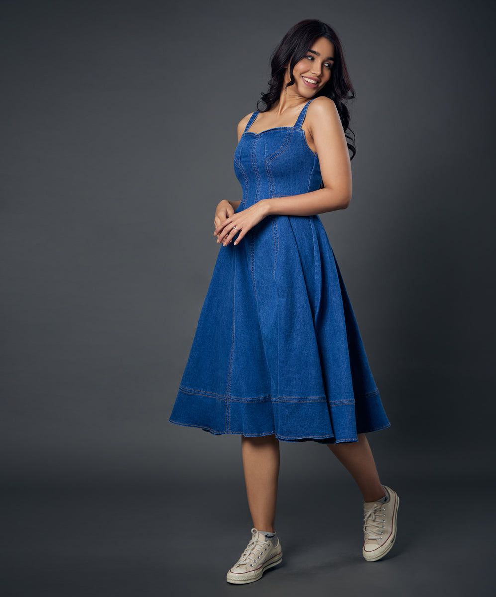Sweetheart Wide Strap Denim Dress – Zigzag