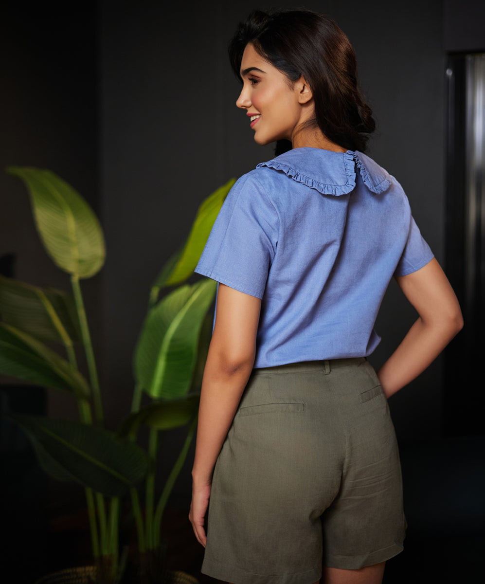 Peterpan Collared Light Blue Linen Top – Zigzag