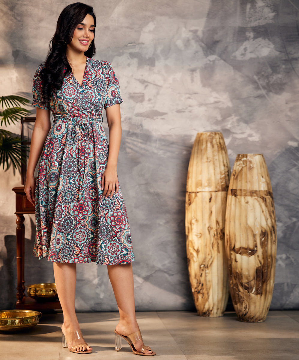 Mandela Magical Printed Vneck Dress – Zigzag