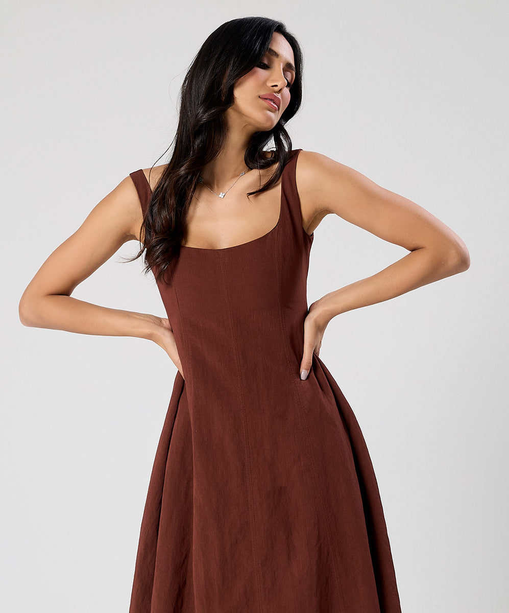 Waistless Solid Sleeveless Brown Dress – Zigzag