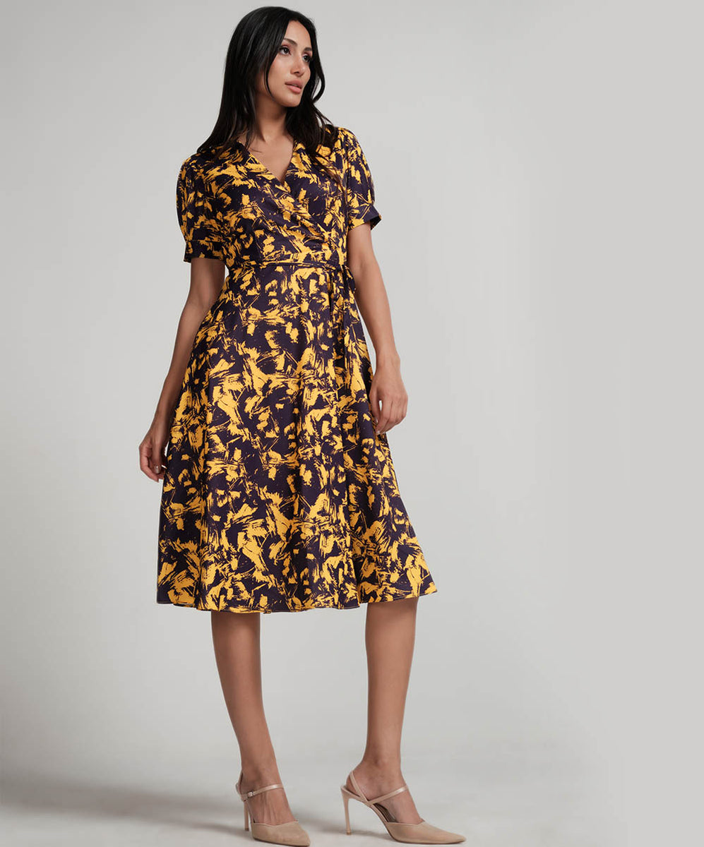 Printed Vneck Cross Over Dress – Zigzag