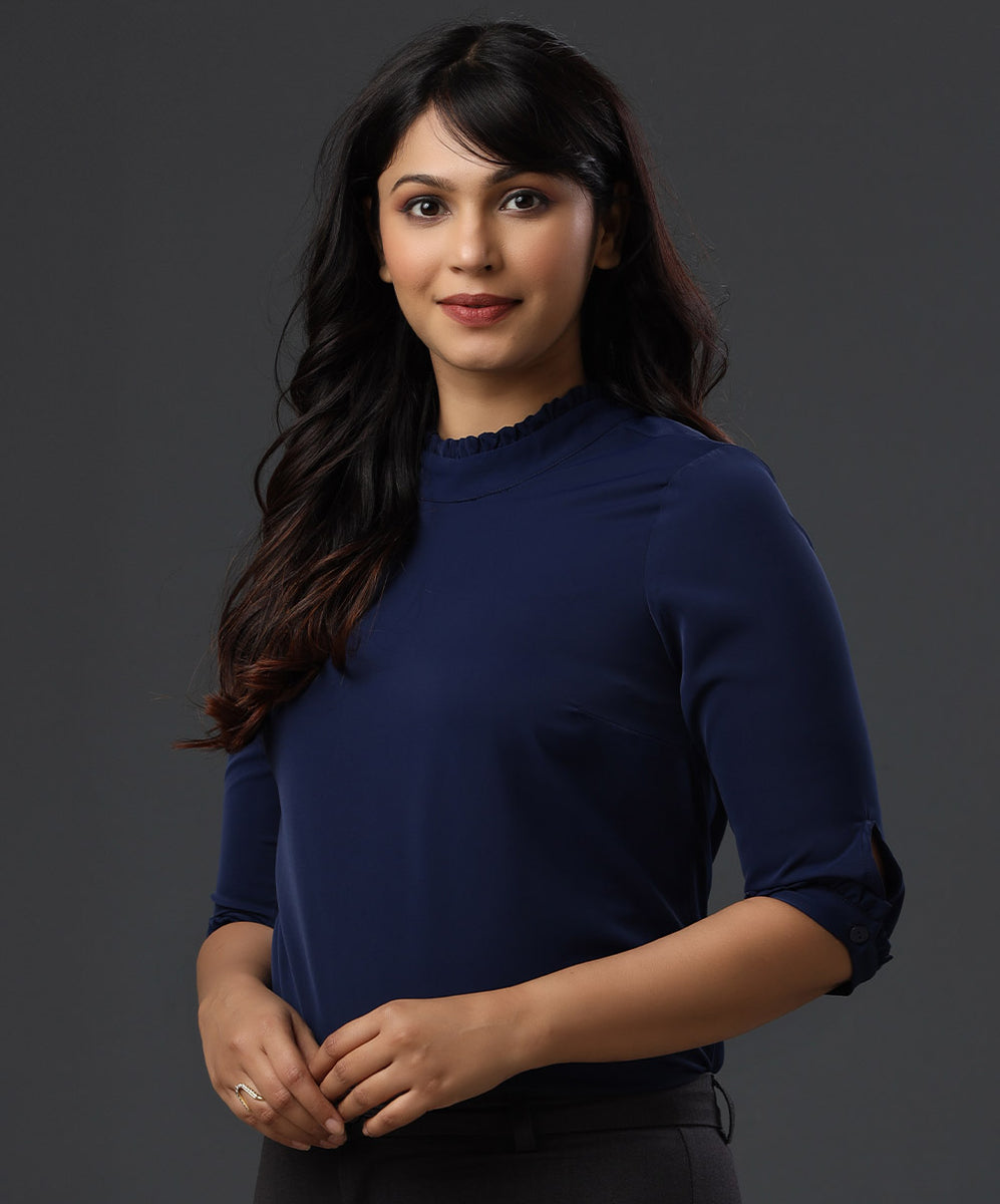Malbec Navy Blue Flowy Top – Zigzag