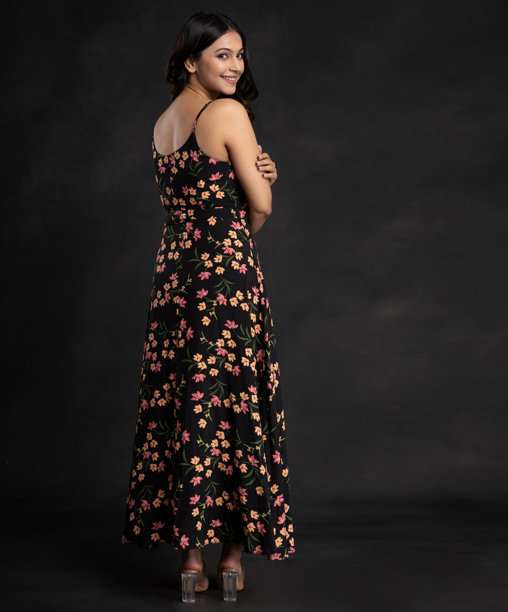 Black Floral Printed Button Stand Maxi – Zigzag